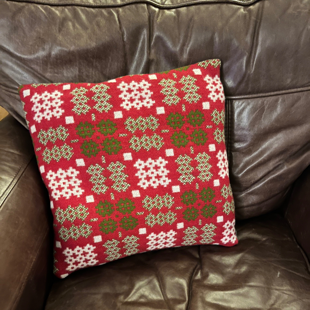 Welsh Tapestry Cushion - Cymru Red, White and Green – Cadwyn Cyf