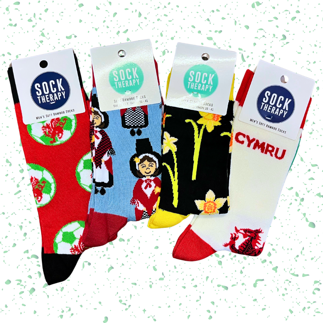 Welsh Football - Men's Welsh Bamboo Socks – Cadwyn Cyf