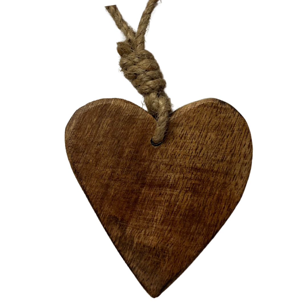 Wooden Hanging Heart – Cadwyn Cyf