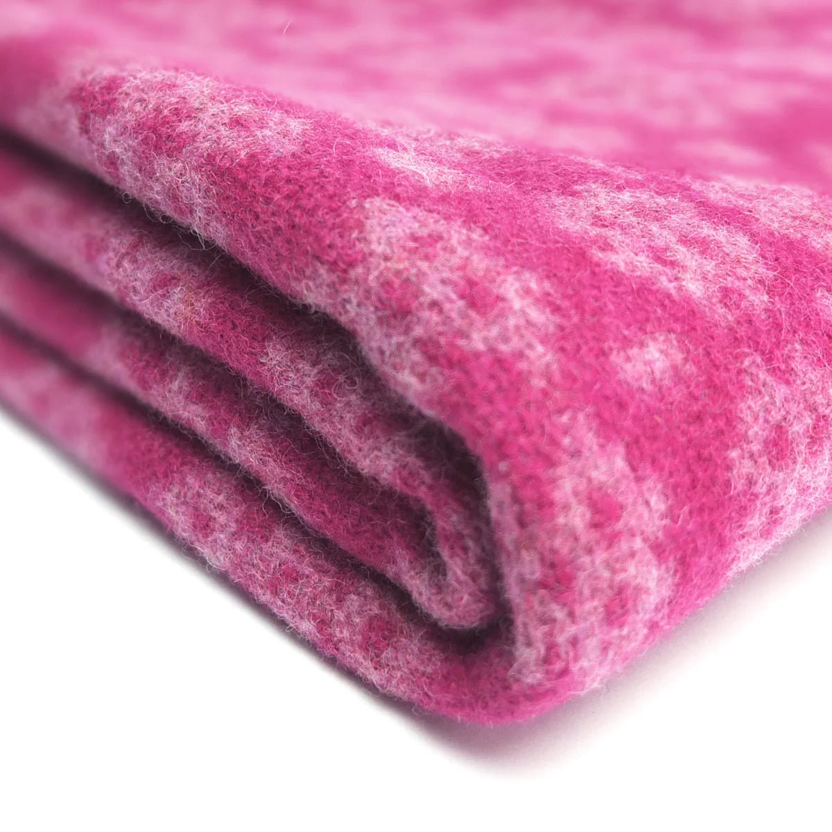Pink Welsh Tapestry Throw - Elderberry – Cadwyn Cyf