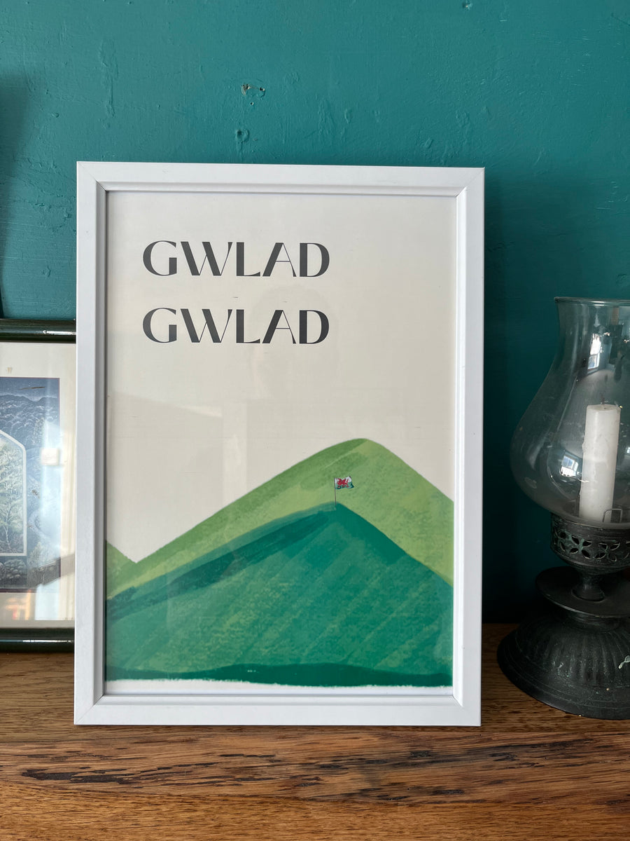 Gwlad Gwlad Anthem - Printiau Siriol – Cadwyn Cyf